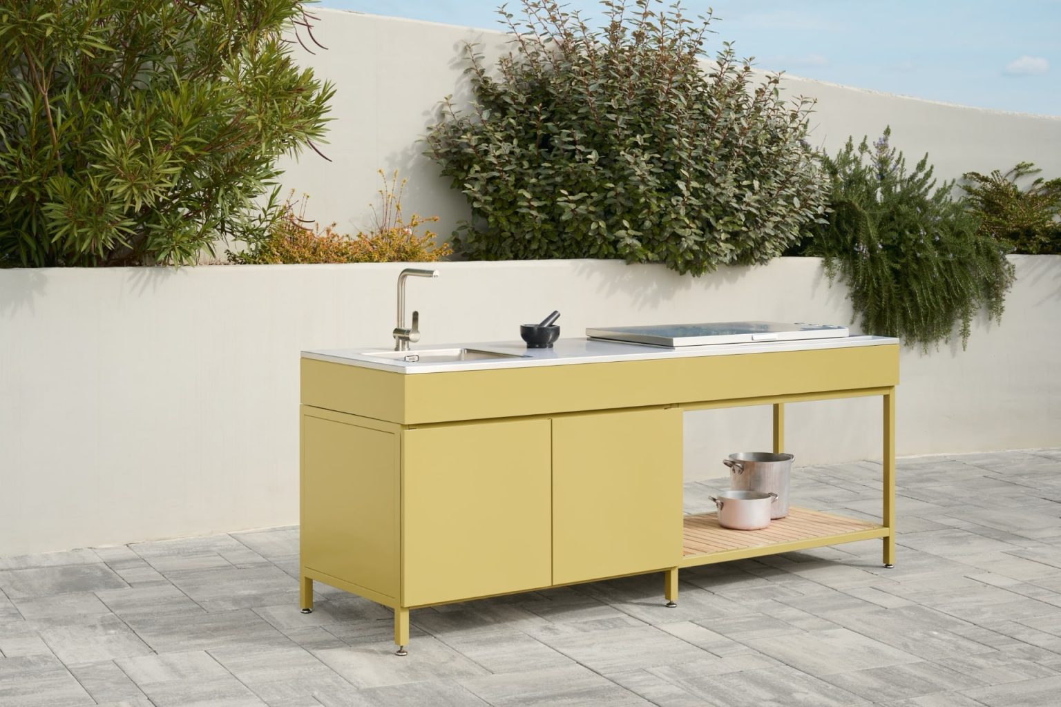 Terrazza – Crafts and Design for Timeless Furniture